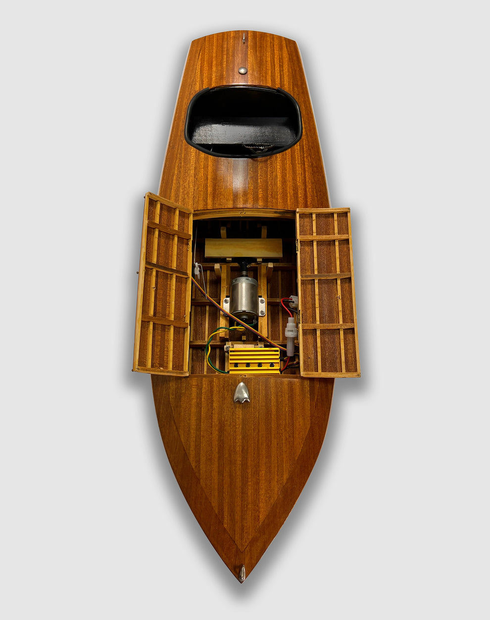 MODEL SHIPWAYS MS1830 MISS ADVENTURE, RADIO CONTROL RACING BOAT 1:16 S ...